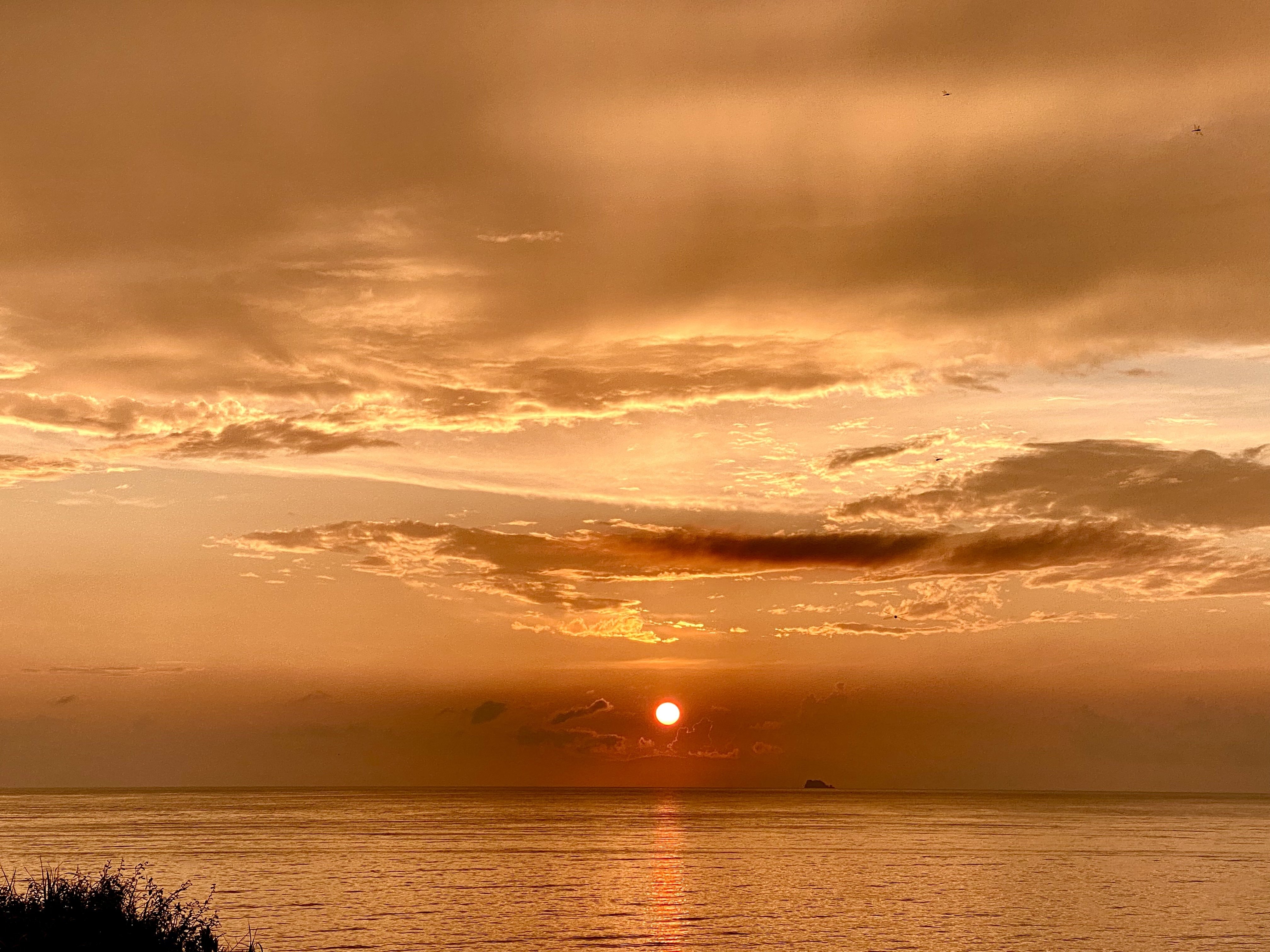 束の間の晴れた日の夕暮れ｜TresMe@Keisuke｜note