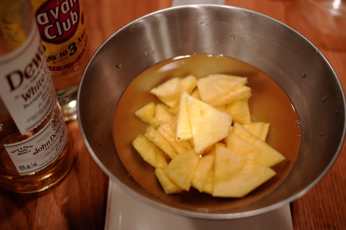 Washing Alcohol with Milk? How to Make Milk Wash Punch｜樋口直哉 ...