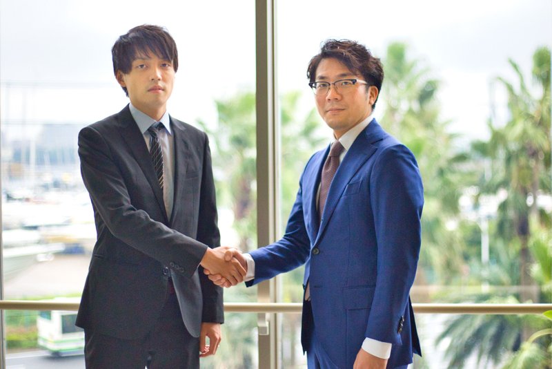 LAPRASの社長交代の裏側を直撃！創業者と新CEOの本音を聞き出してみた｜LAPRAS BACKBONE