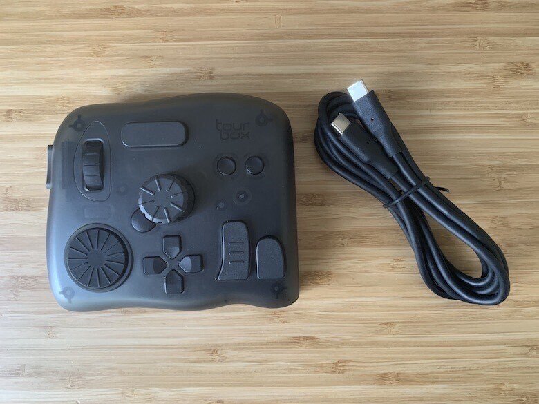 TourBox Eliteレビュー】クリエイター向け究極Bluetooth TourBox Eliteレビュー】クリエイター向け究極Bluetooth