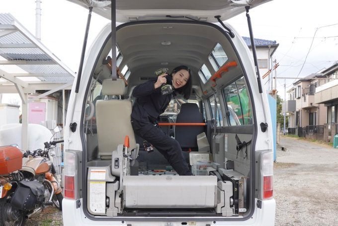 「女子大生、車に住む」宮本芽依がバンライフで示す生き方の可能性｜やもちゃん