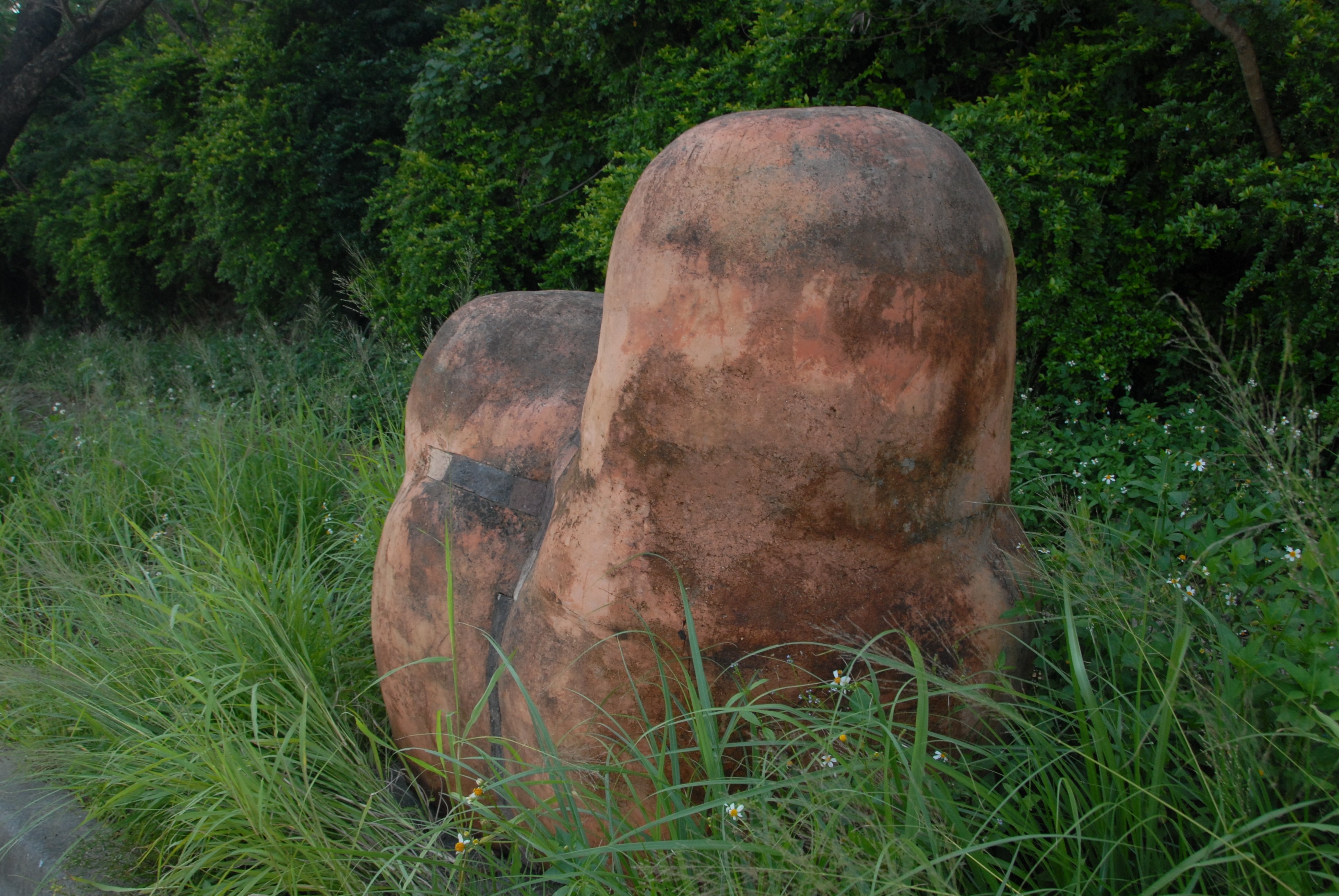 県道81号線沿いのオブジェ(北中城村)7｜38gi.ryu