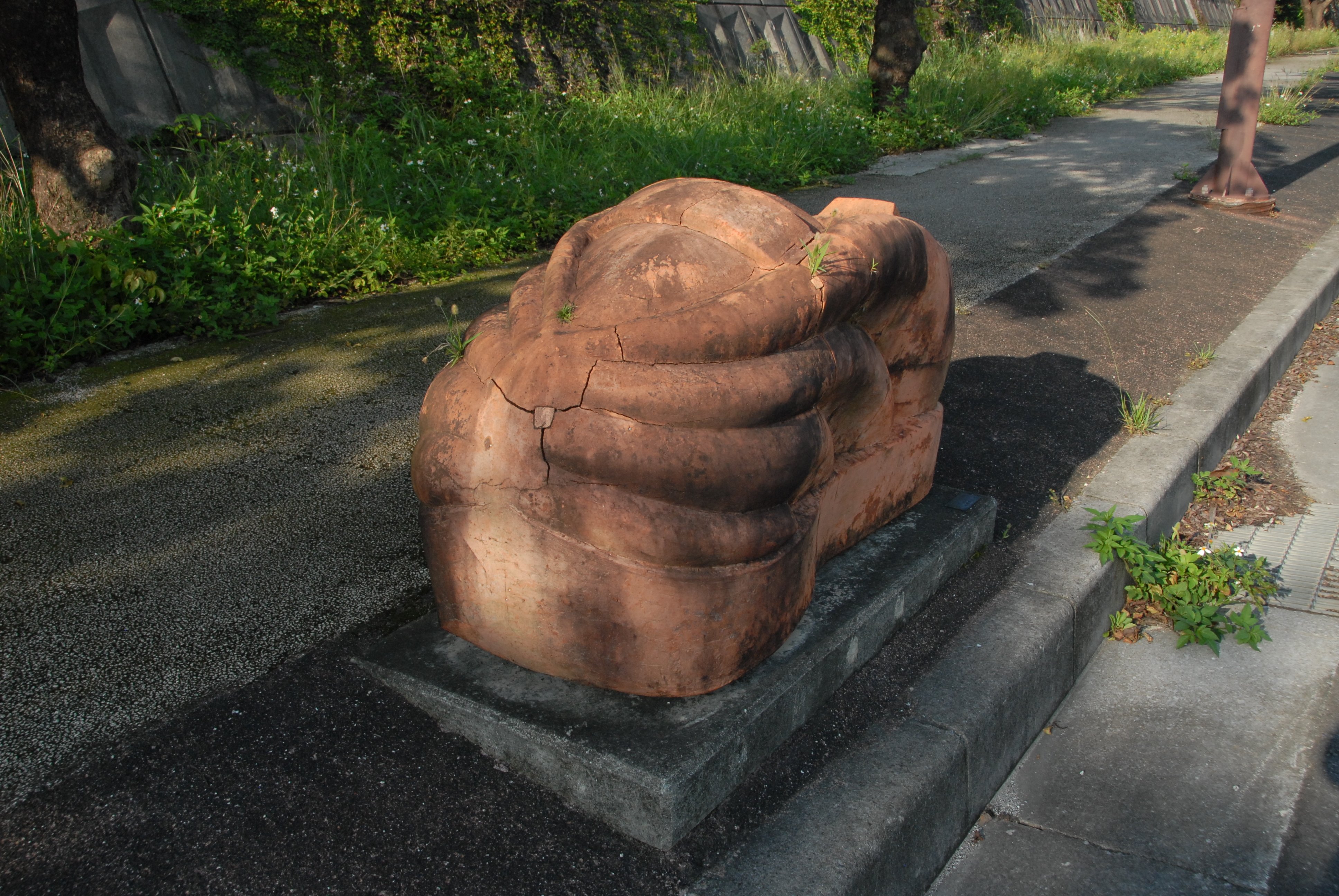 県道81号線沿いのオブジェ(北中城村)12｜38gi.ryu