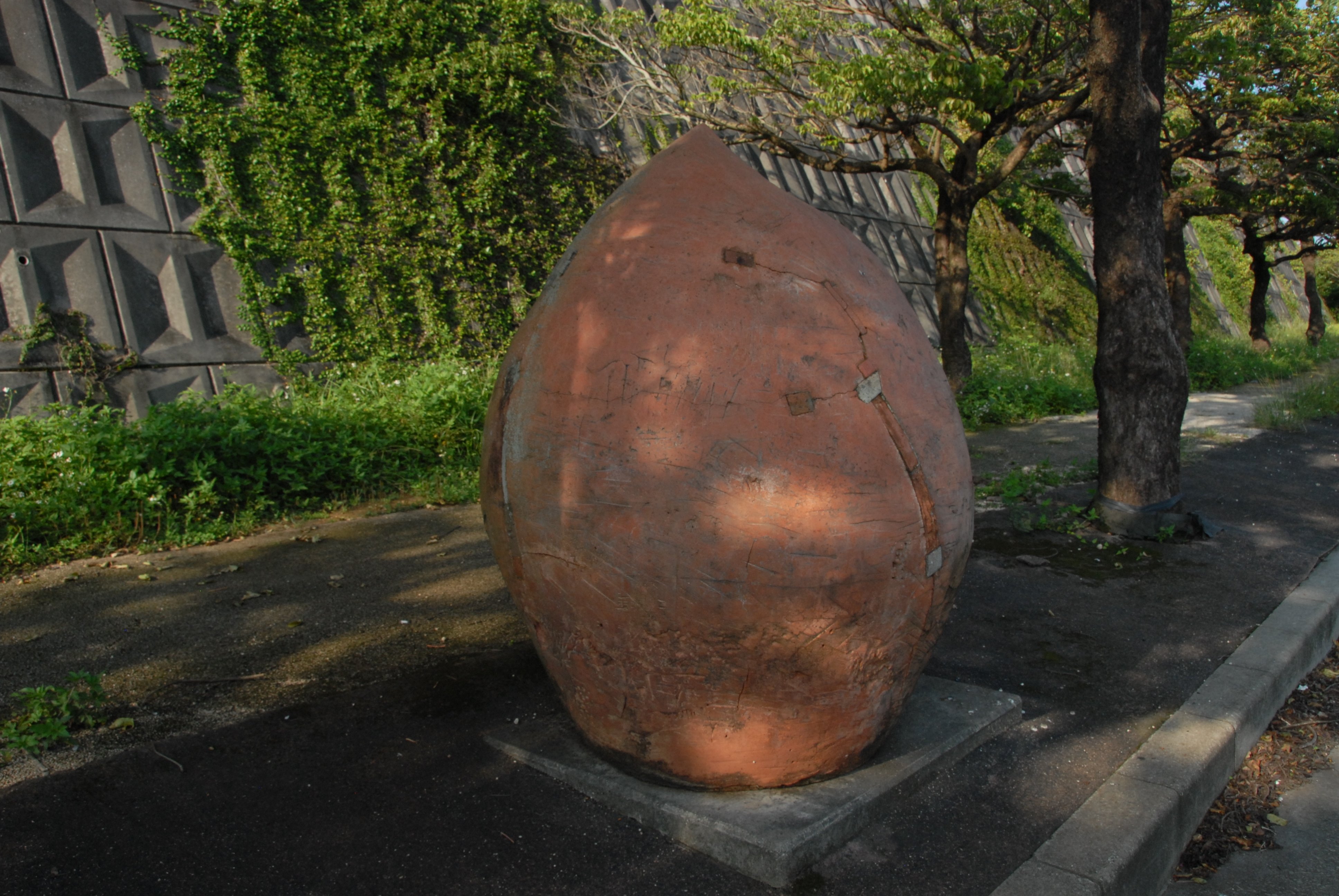 県道81号線沿いのオブジェ(北中城村)12｜38gi.ryu