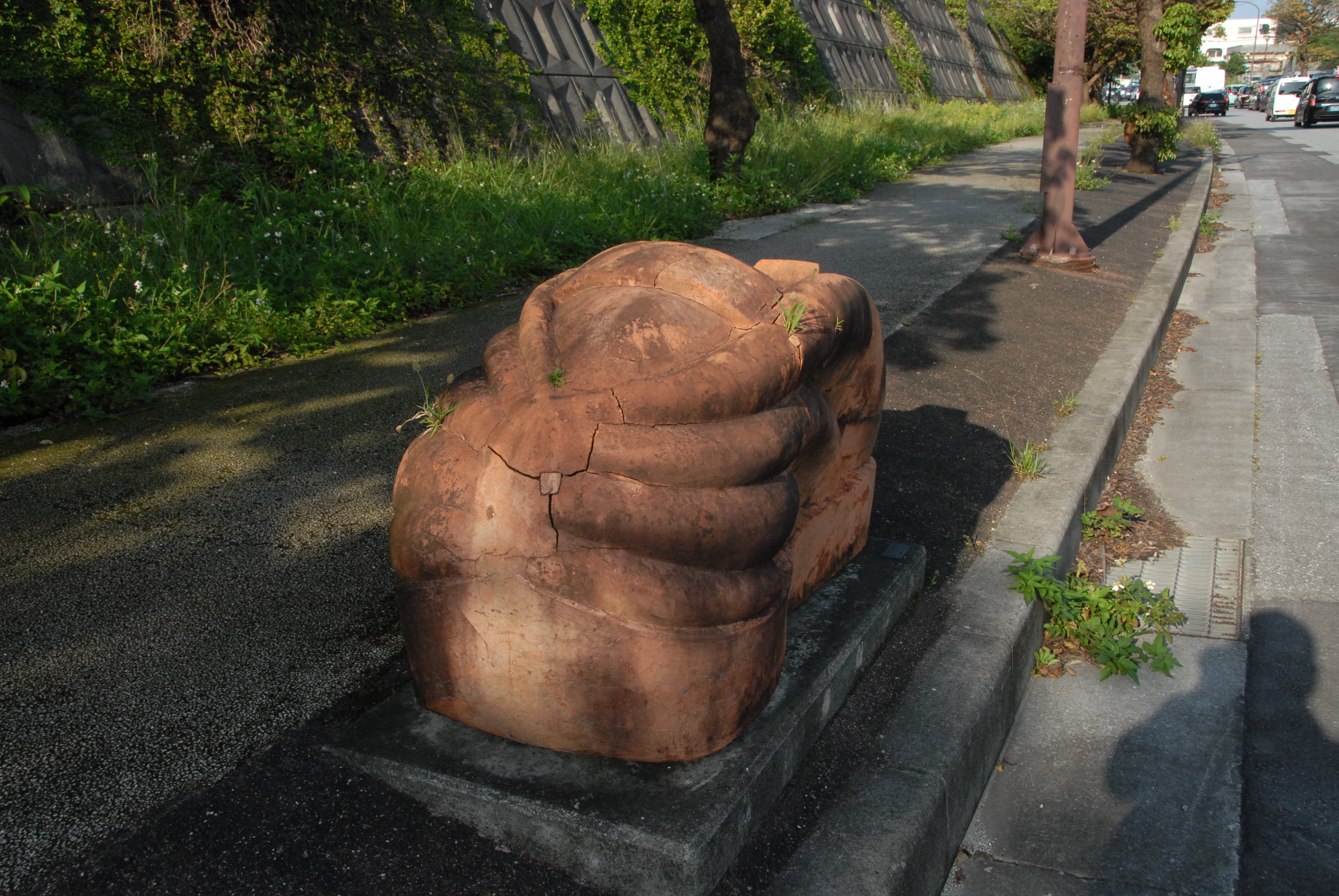 県道81号線沿いのオブジェ(北中城村)12｜38gi.ryu