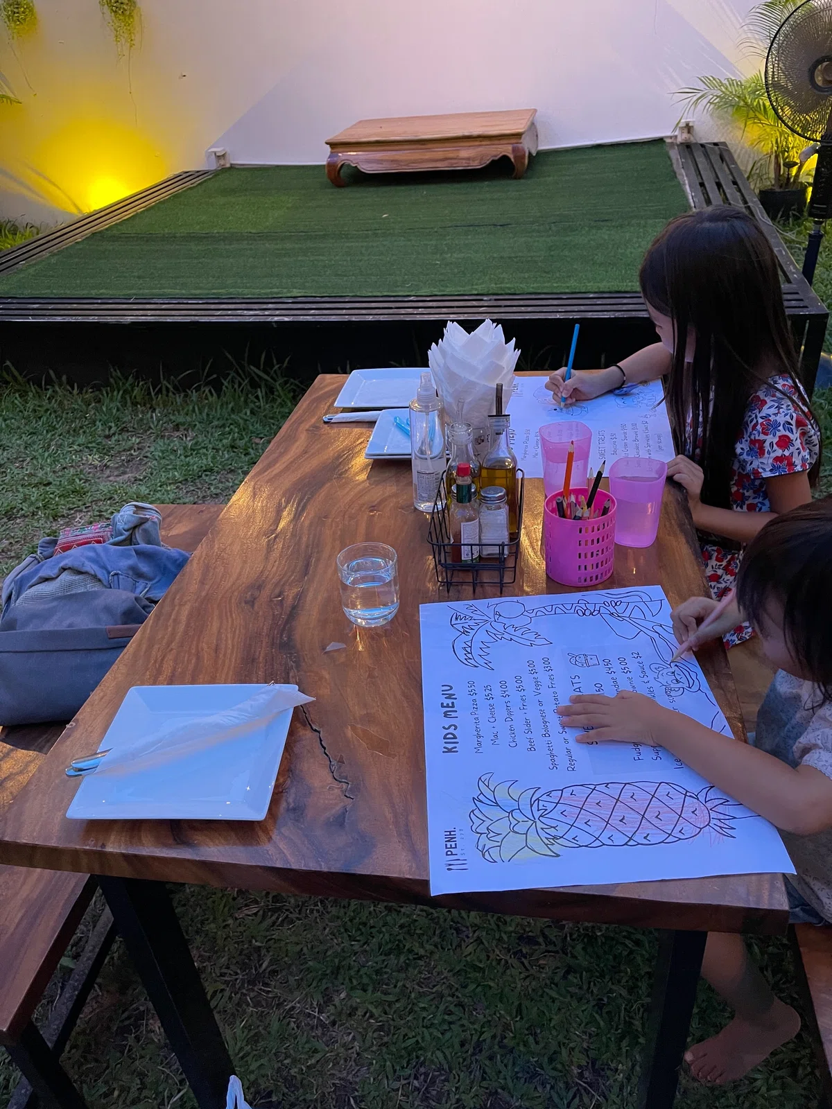 菜食対応もある 子連れにもおすすめな芝生空間のある Penh. 278 Restaurant。｜ぜん【ZEN TRIP】
