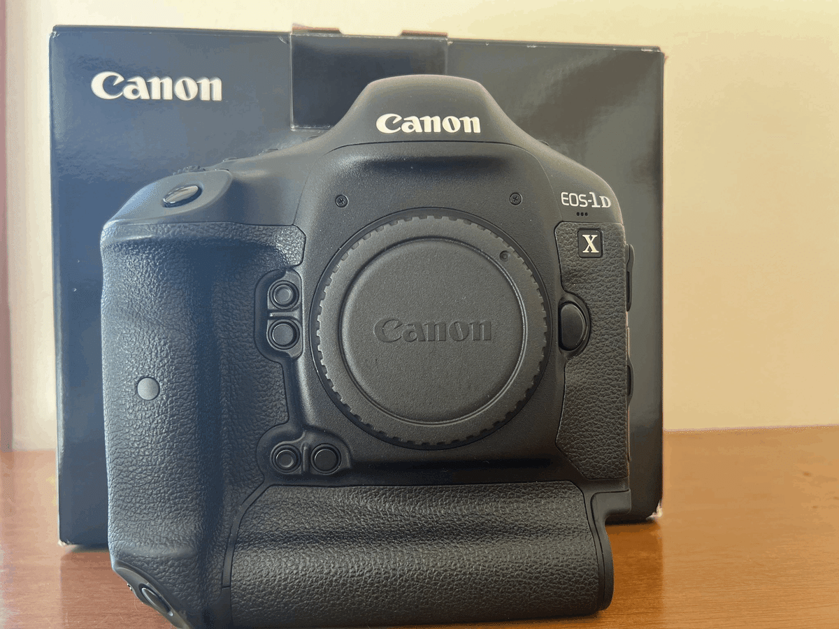 憧れのプロ機 Canon EOS 1D Xの10年遅いレビューっぽいなにか 憧れのプロ機 Canon EOS 1D Xの10年遅いレビューっぽいなにか