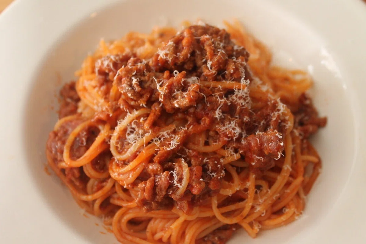 Easy Meat Sauce Where the Meat Takes Center Stage｜樋口直哉(TravelingFoodLab.)