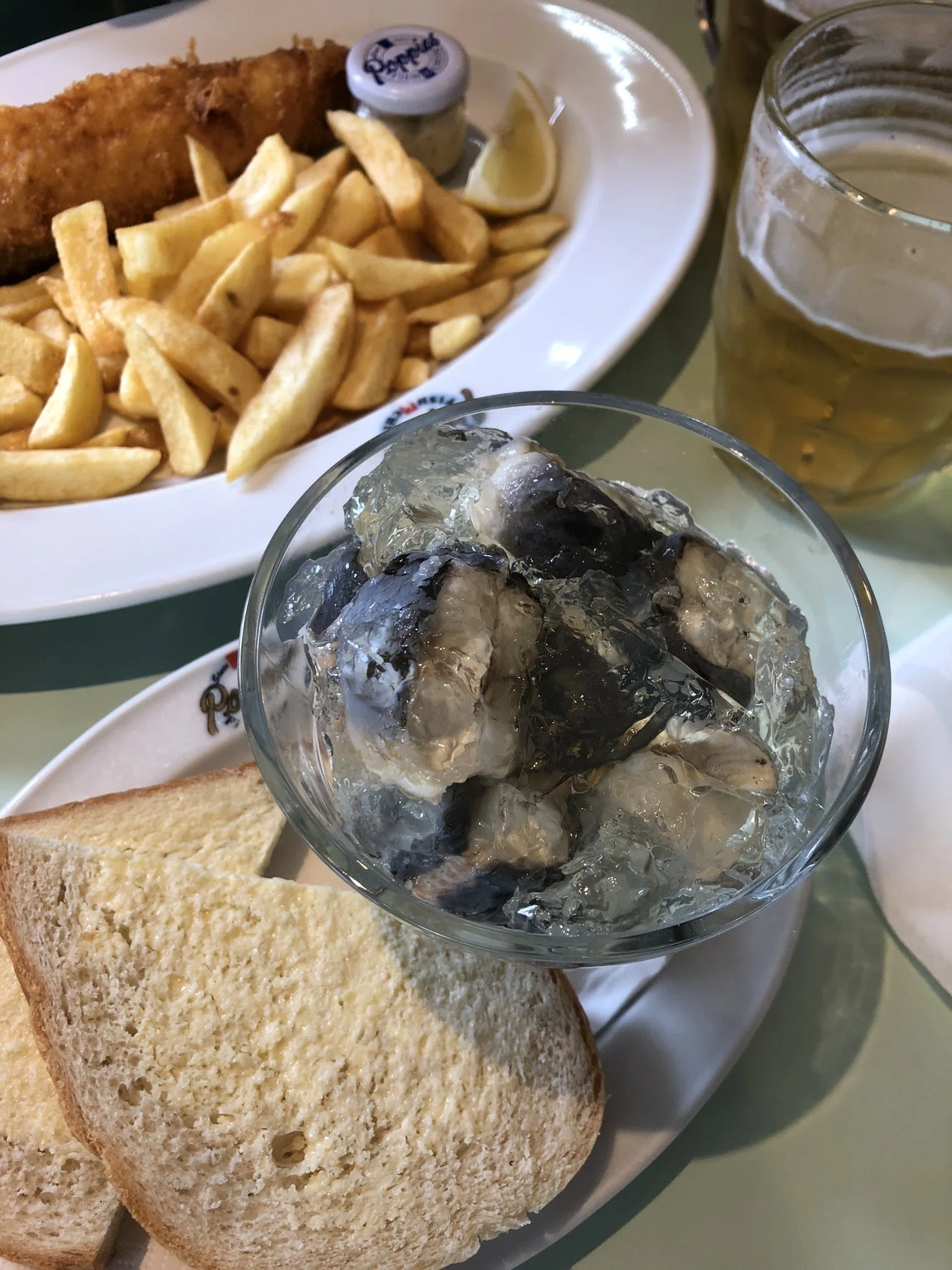 UK photos - “Jellied eels”, one of British dishes, at Camden, Northeast ...