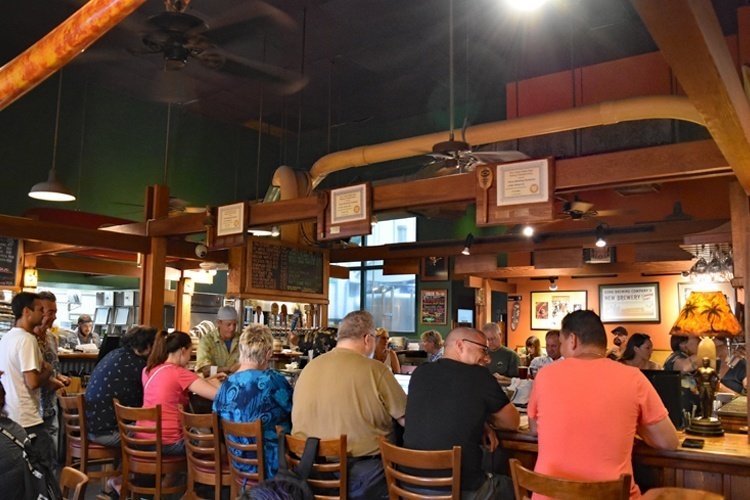 ハワイの旅の記録*2018年--Kona Pub & Brewery｜える[Lealea Days]｜note