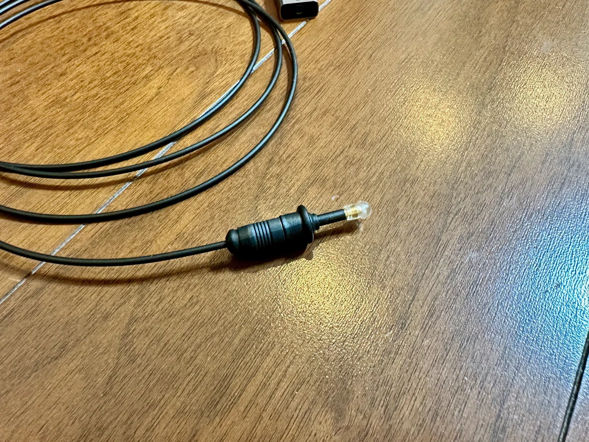 MacBook ProのUSB-Cポートから光デジタルオーディオ出力でサウンドバーに接続！【REIYIN DA-03 Type-C DAC ...