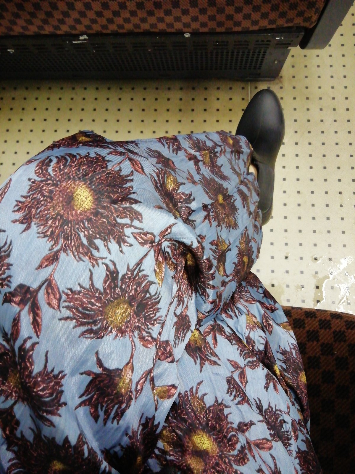 何度も書いてますが、来年のクローゼット計画の話｜SHIGE姐さん（守屋SHIGE美）文学フリマ京都 うー41