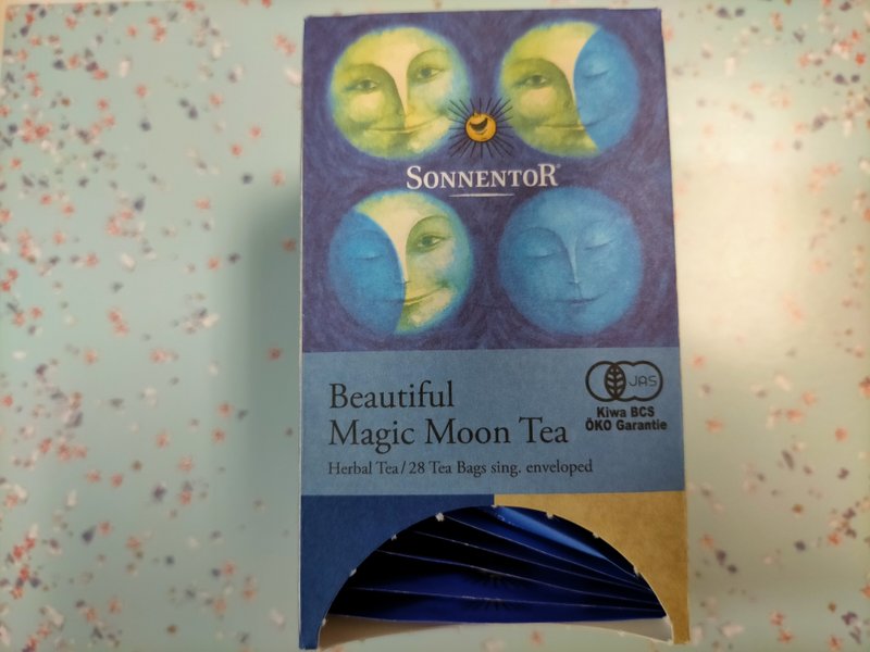 Beautiful Magic Moon Tea🌑🌘🌗🌖🌕🌔🌓🌒｜mayu