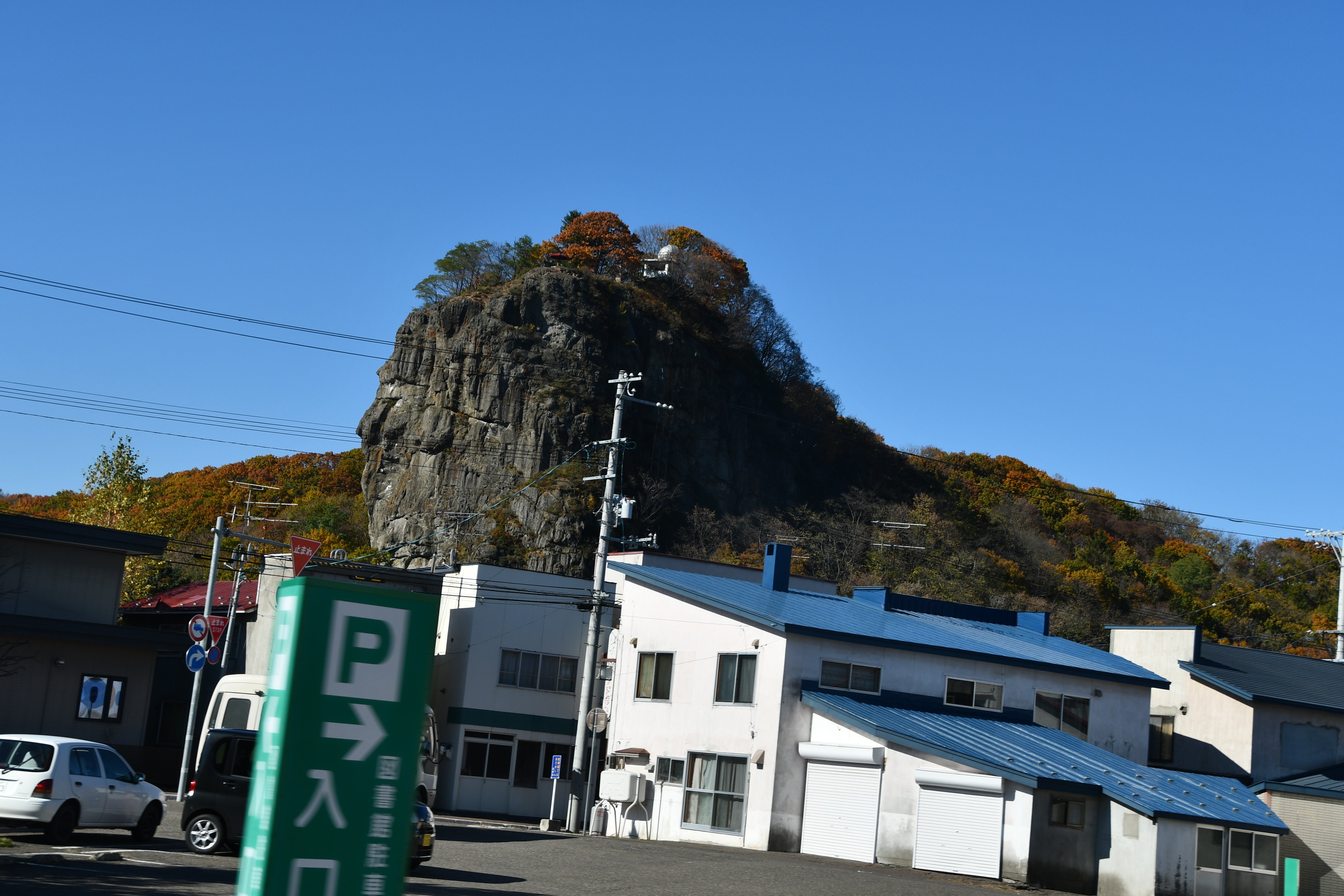 奇観・瞰望岩（がんぼういわ）の秋 Ganbou-iwa in autumn｜MURA Tadasi (村 正)｜note
