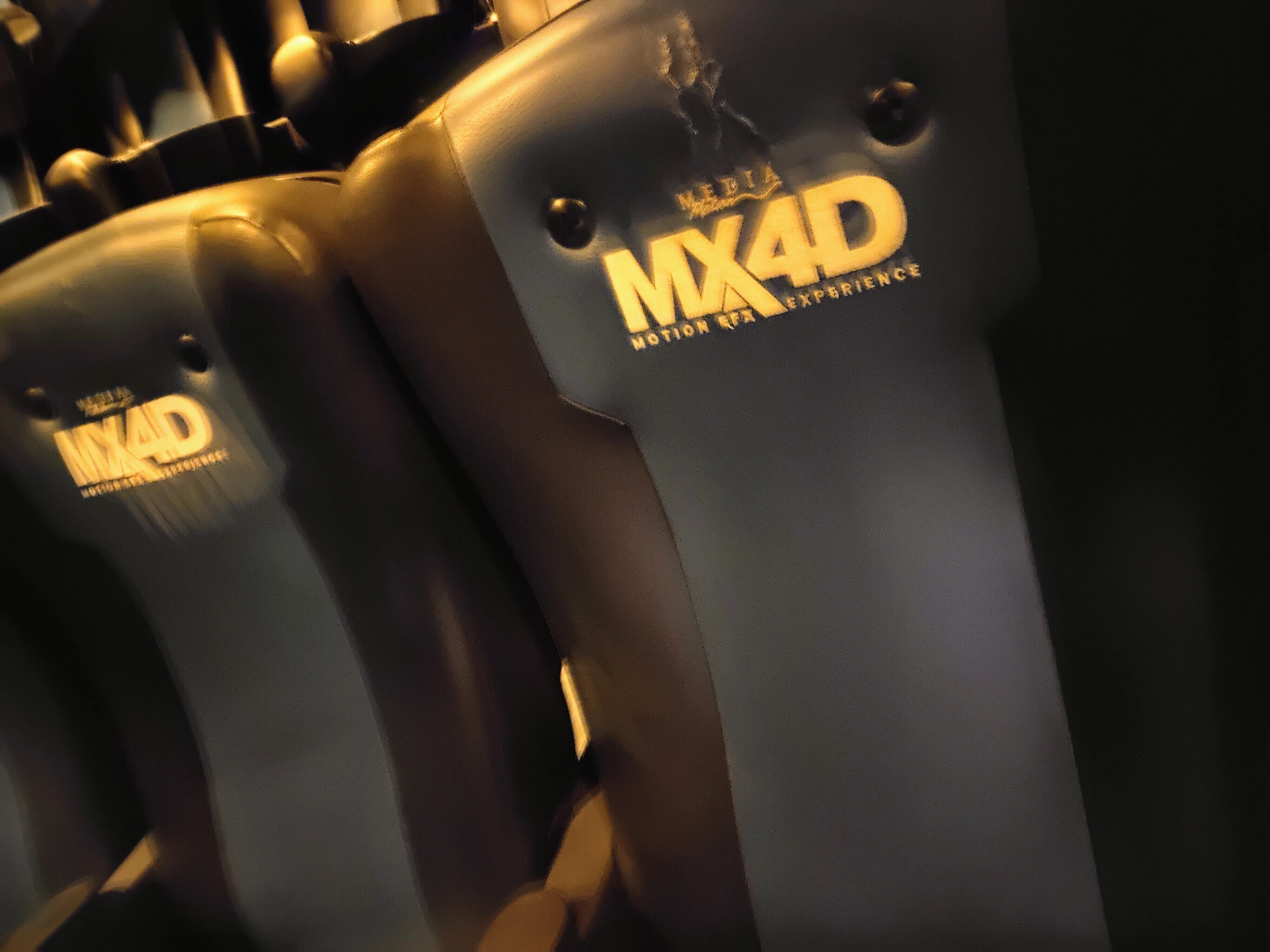 MX4Dシート｜宇宙をお散歩 Bスカちゃん：宇宙エネルギーとお話