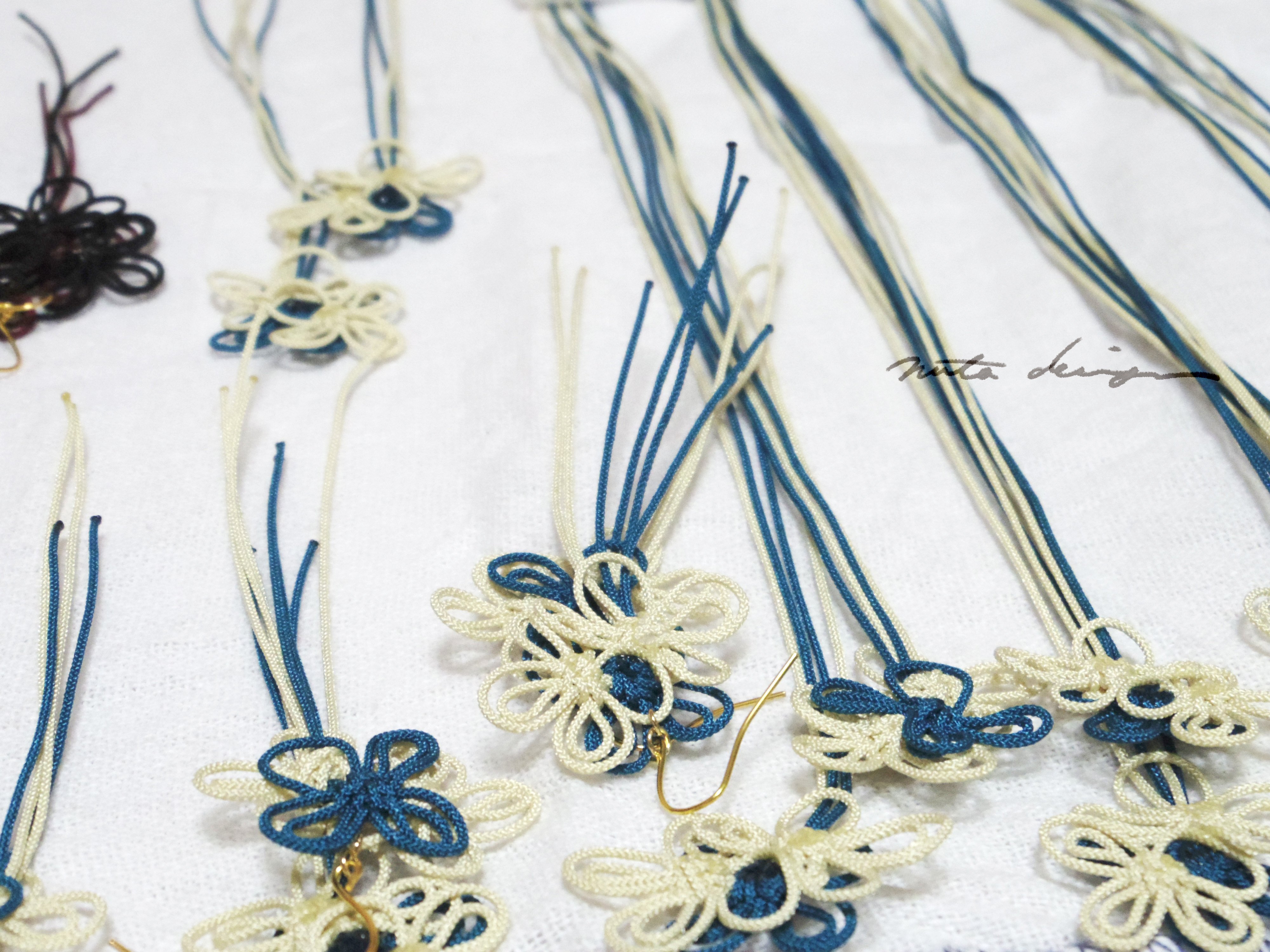 どこが波の上と下なのかな｜nuta design｜note