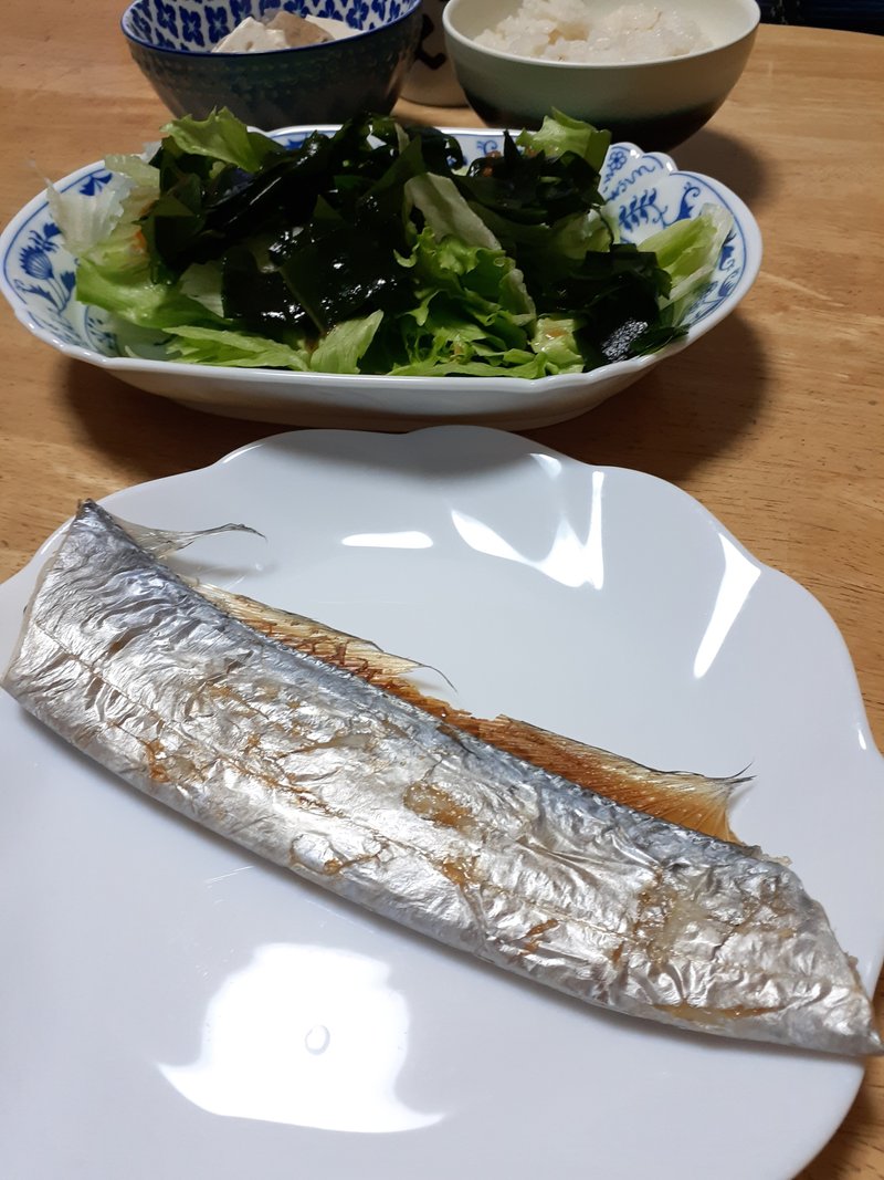 『太刀魚の塩焼き🐟』(塩分計1.9g)｜guttyo