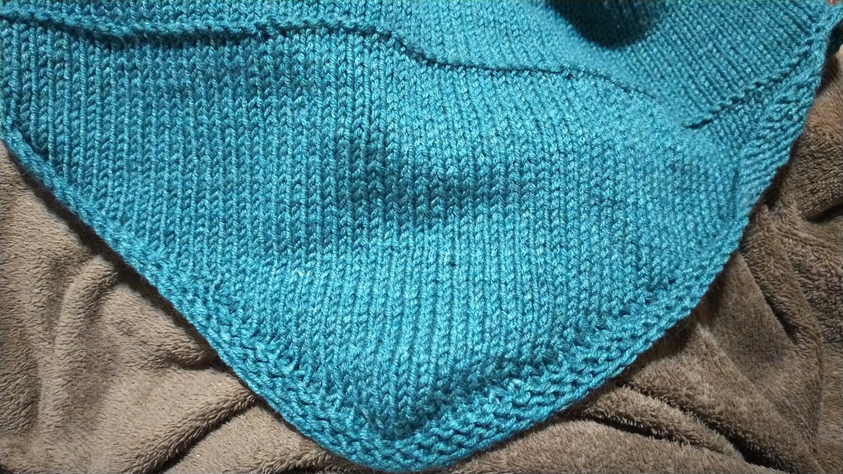 DAISOメランジテイストで作るタートルネックケープ｜ソックニッターmayumi