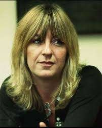 追悼クリスティン・マクヴィー 英国女性ロックのパイオニア、世界一のバンドの双頭フロント・ウーマン｜THE MAINSTREAM(沢田太陽)