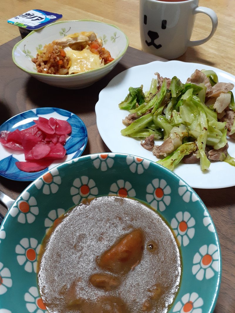 『豚肉とキャベツ炒め』(塩分計1.8g)｜guttyo