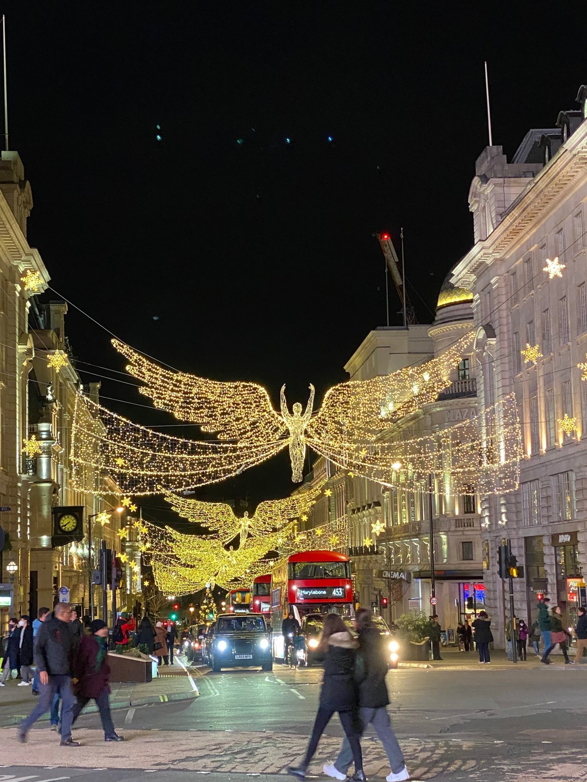 UCL留学記🎄｜‘Merry Christmas!’ vs. ‘Happy Holidays!’｜Galileo