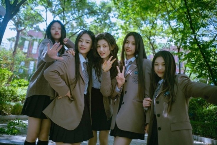 ニュージーンズ "Ditto" MV制作 シン・ウソク監督 インタビュー（1部）/メロンマガジン 2023.01.01 日本語訳｜emma