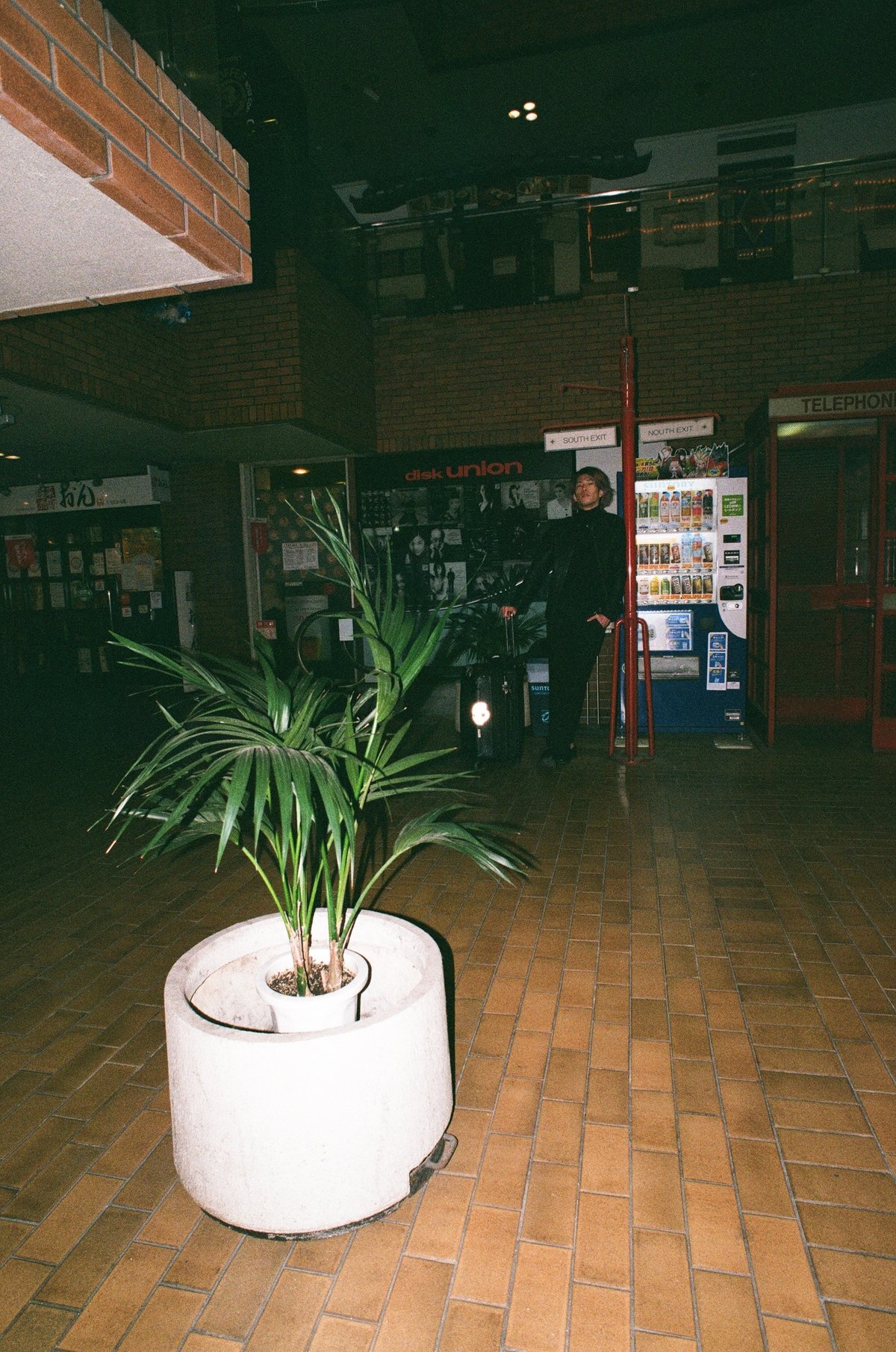 09DEC2022/RYOMA/NIGHT/OSAKA/FILM/PORTRAIT｜TAI-Q'n (タイキューン)