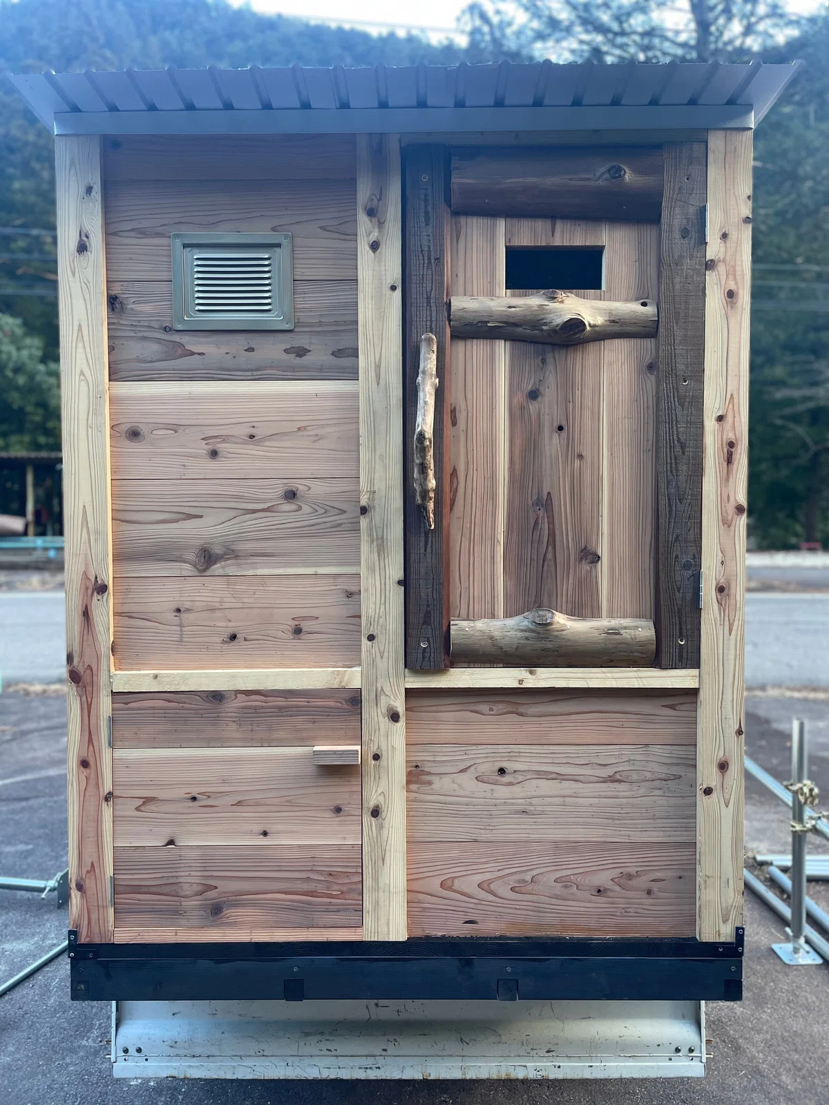 The story of building a 'keitora sauna' on the bed of a light truck ...