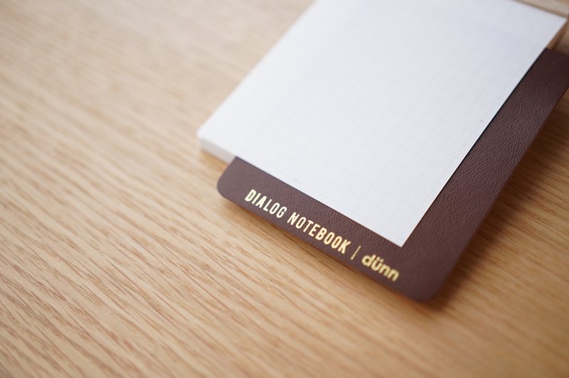 お知らせ｜A7サイズのメモ帳用レザー下敷きを企画しました｜DIALOG NOTEBOOK｜ページ番号入りの小さな方眼ノート