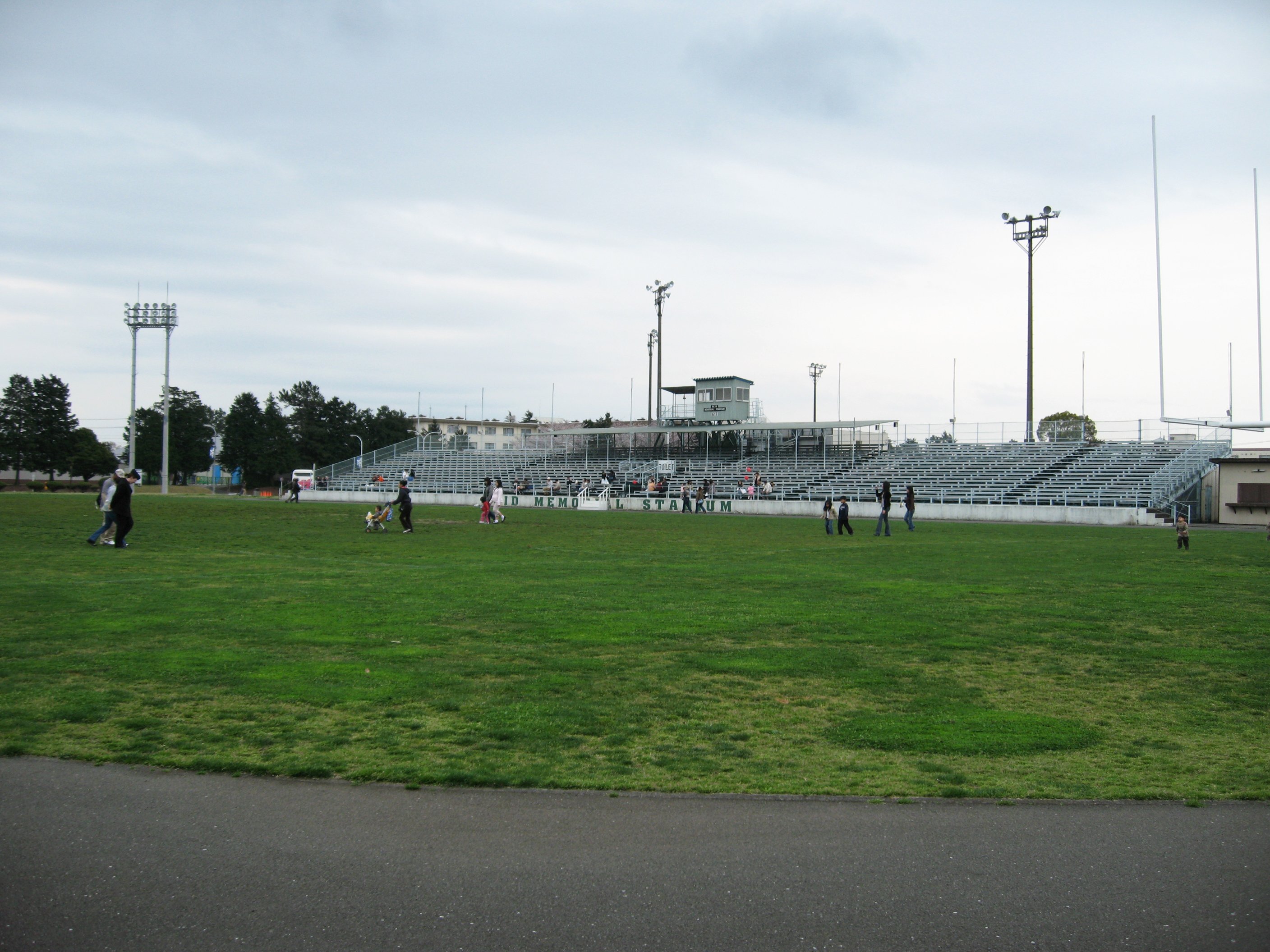 Reid Memorial Stadium｜まさ / Atelier Masa｜note
