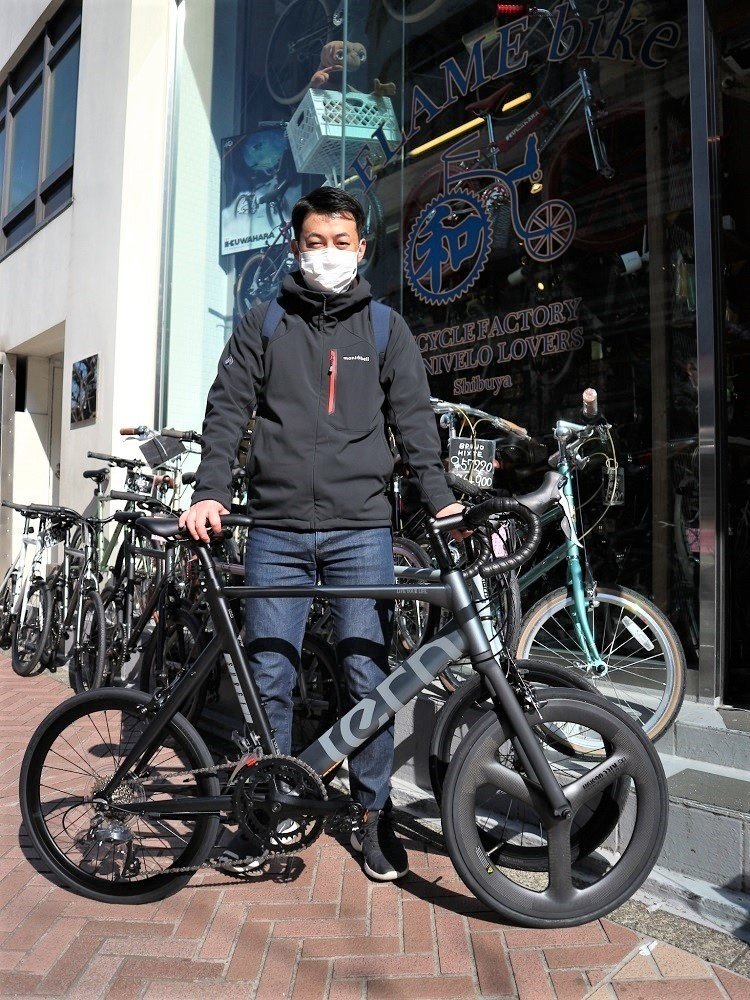 2月4日 渋谷 原宿 の自転車屋 FLAME bike前です｜ミニベロ (小径自転車) 専門店 FLAMEbike 渋谷店
