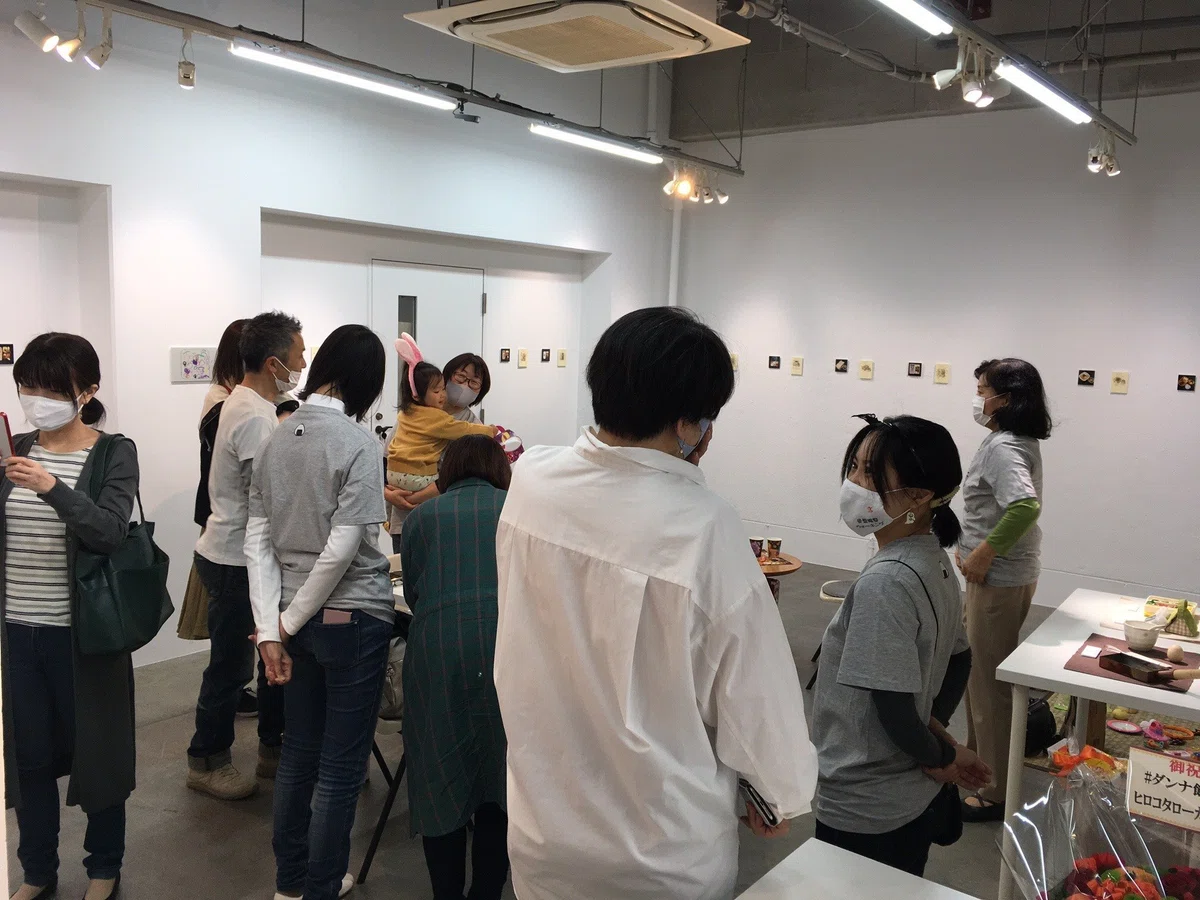 アートや写真、パネル展示などギャラリーとして | SOOO dramatic！利用例紹介 03｜SOOO dramatic! & reboot ...