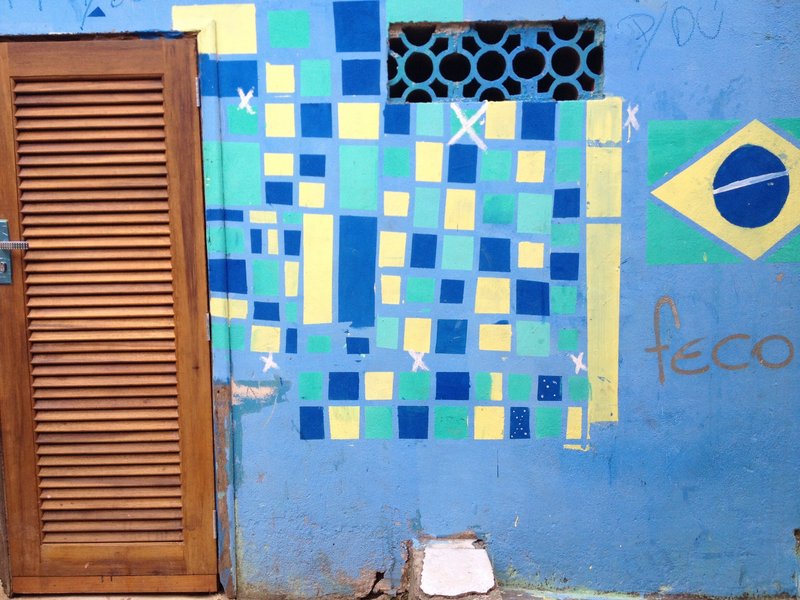 リオの貧困街ファベーラで、サンバのリズムが染み付いたブラジル人dnaと、わかりやすい富裕層の傲慢さを見た。｜好奇心くすぐられ子