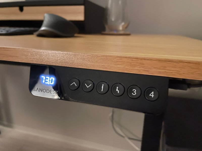 【Flexispot？】SANODESK E150が最高の電動昇降デスクだった｜samesan