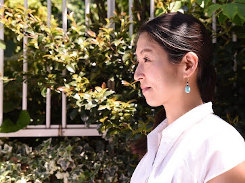 山上庄子代表 Palabra株式会社 映画のバリアフリー化を行なっている。バリアフリー化とは、字幕、音声ガイド、多言語字幕、手話映像等を用いて ...