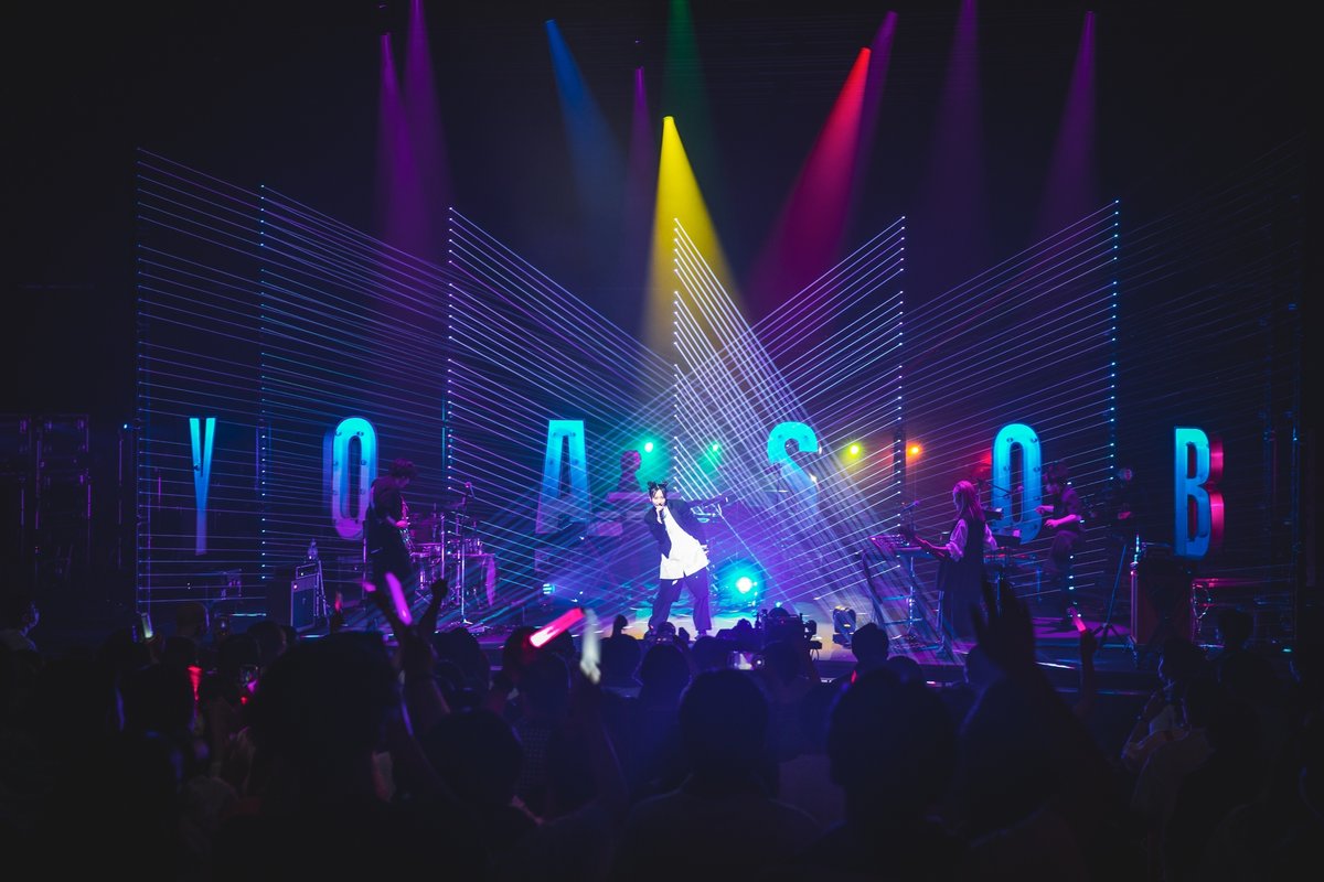 原点から踏み出す、YOASOBIの新たな一歩 | YOASOBI TikTok LIVE at THEATER MILANO-Za｜YOASOBI