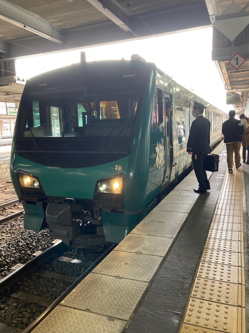 列車で春を追いかける旅②（白神山地と淑女出合い編）｜tittya｜note