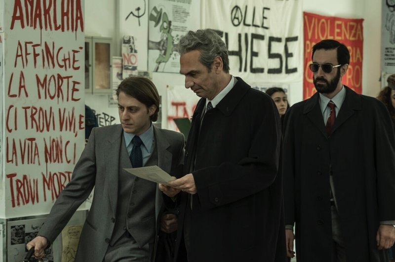 ESTERNO NOTTE / 夜のロケーション｜eigadays