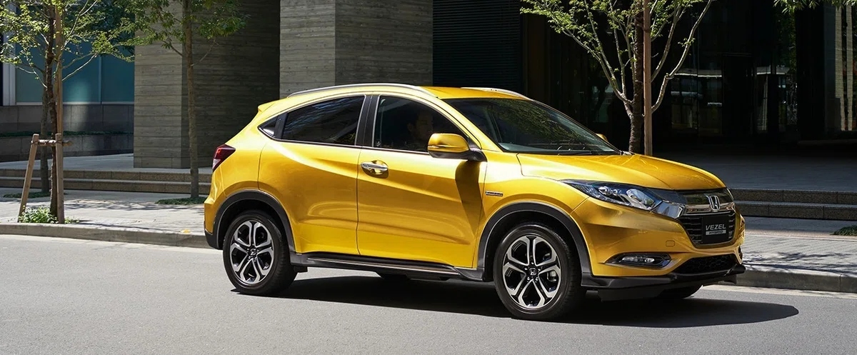 How has the VEZEL evolved from the old model to the new one? A writer ...