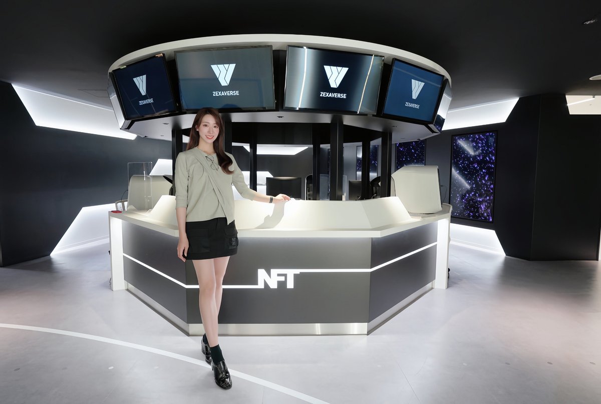 【VR EXPERIENCE】VR空間内を360°自由に歩くことを可能にする歩行型デバイスを体験！＠ZEXAVERSE TOKYO｜𝐑𝐞𝐜𝐚𝐥 (りかる)