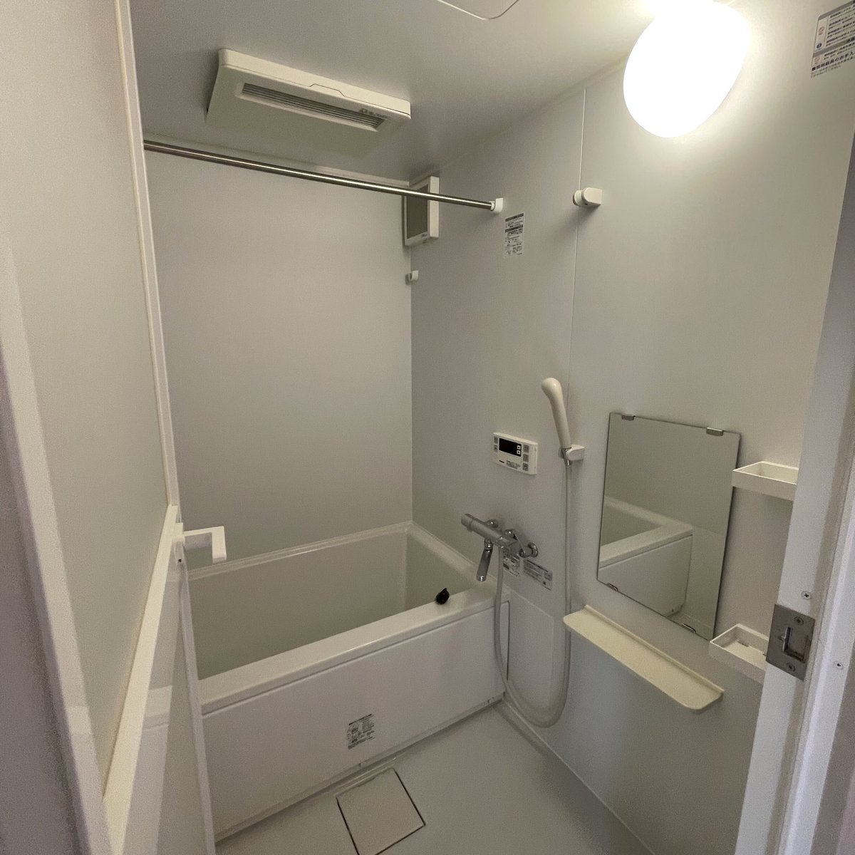 【キッチン＝玄関！】今回は渋谷まで16分の、まさかのキッチンが玄関の物件をご紹介！｜RoomPaのお姉さん