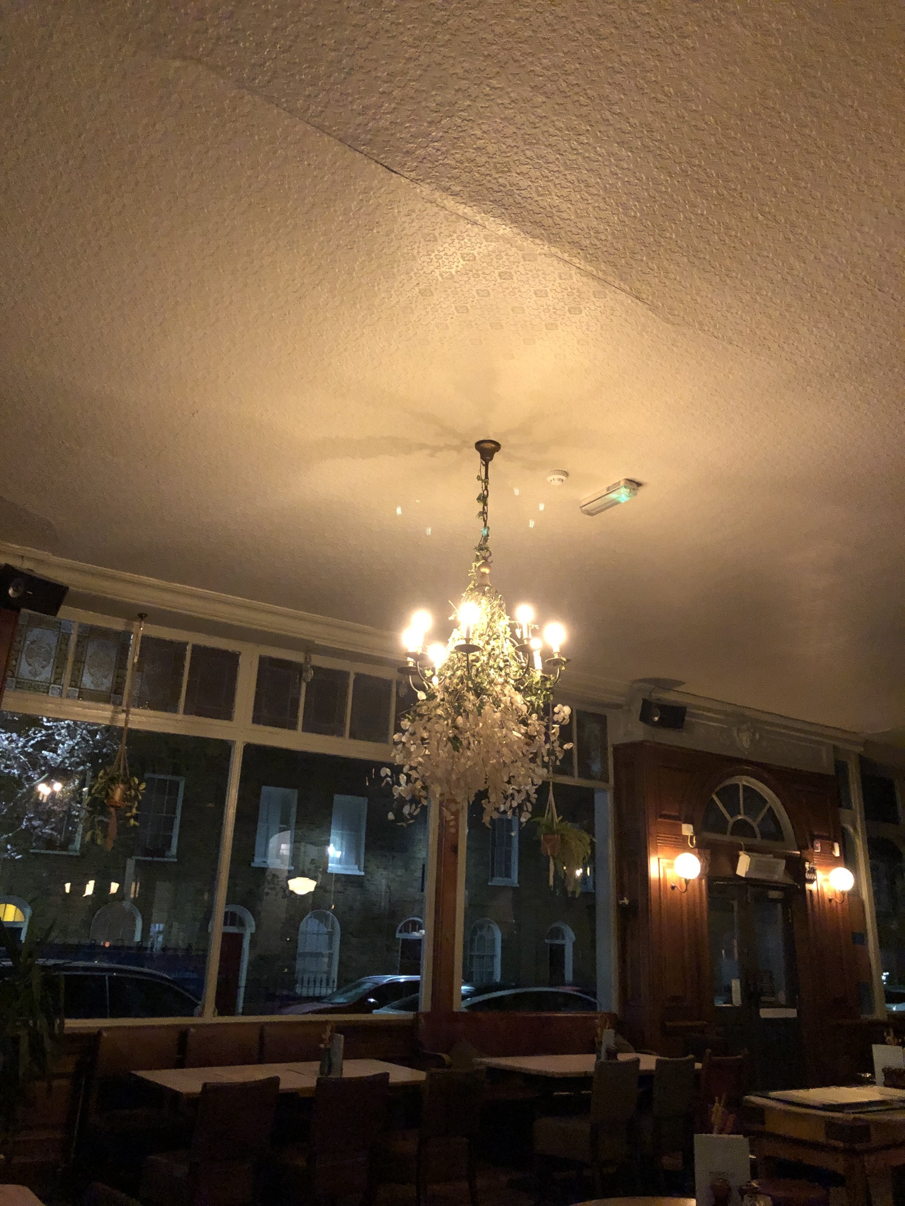 UK photos - Pub “Morgan Arms”, Mile End,East London｜ted2lasvegas