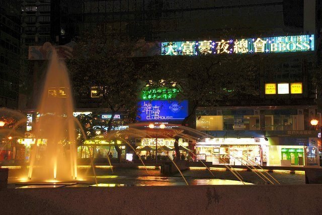 香港のナイトクラブ「CLUB BBOSS」｜チャイナ零弌