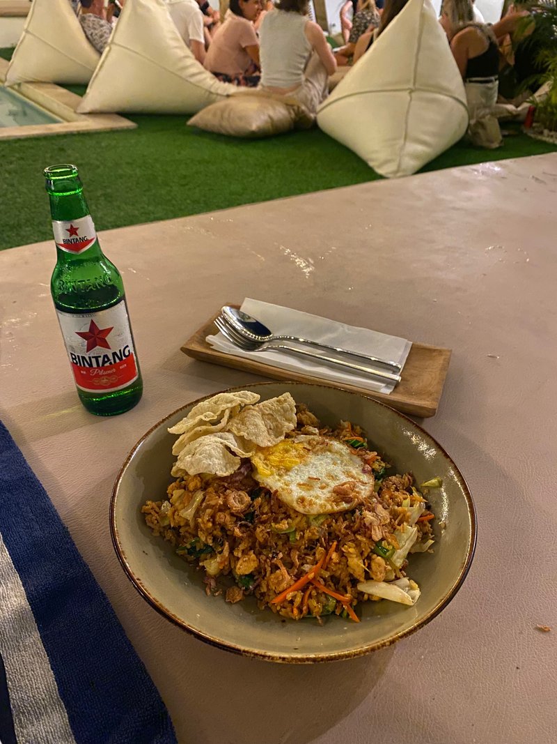 【バリ旅行】一人旅に挑戦したいけど少し不安なあなたへ！ホステルに泊まるメリット。バリ島Ubudおすすめのホステル「KUNA BALI」をご紹介 ...