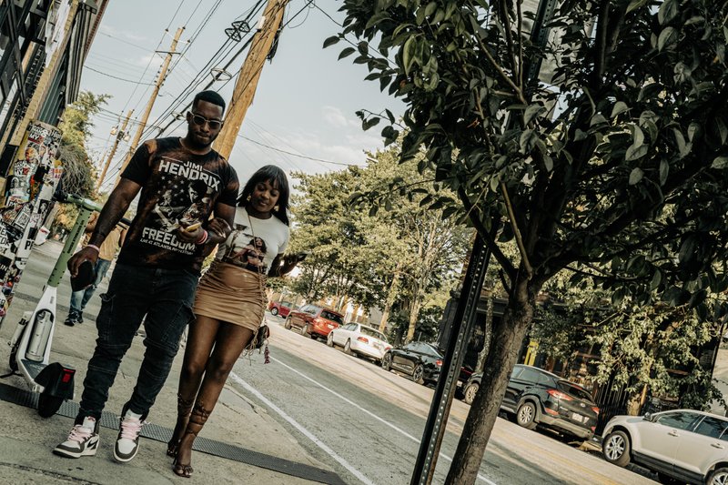 Edgewood AVE ＜LEICA M10-P＞｜MOJA MOJA