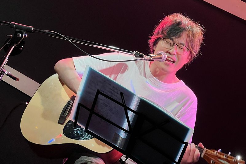 【エブリSing!】ライブレポート: 弾き語りライブ「Yohei🐞🍀」｜everylive(エブリライブ)公式