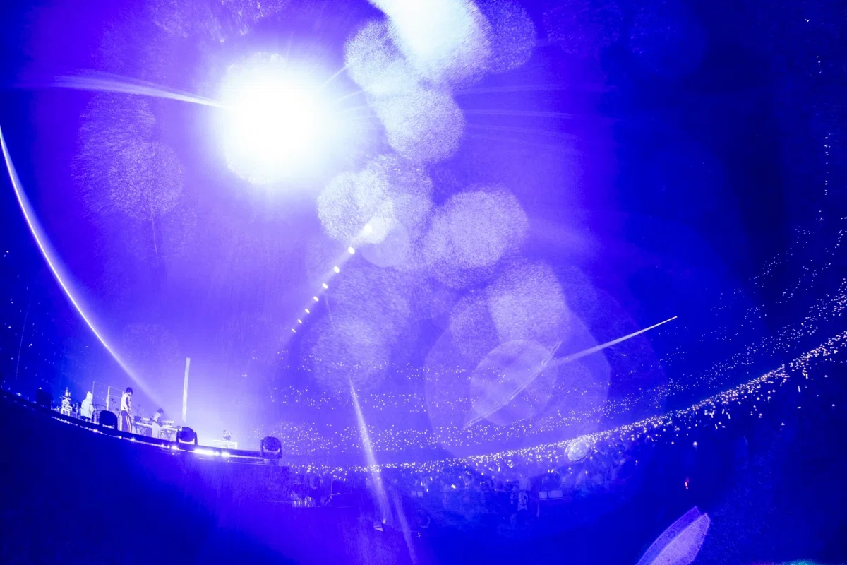 YOASOBIの魔法 | YOASOBI ARENA TOUR 2023 “電光石火” 神奈川 追加公演Day2公式レポート｜YOASOBI