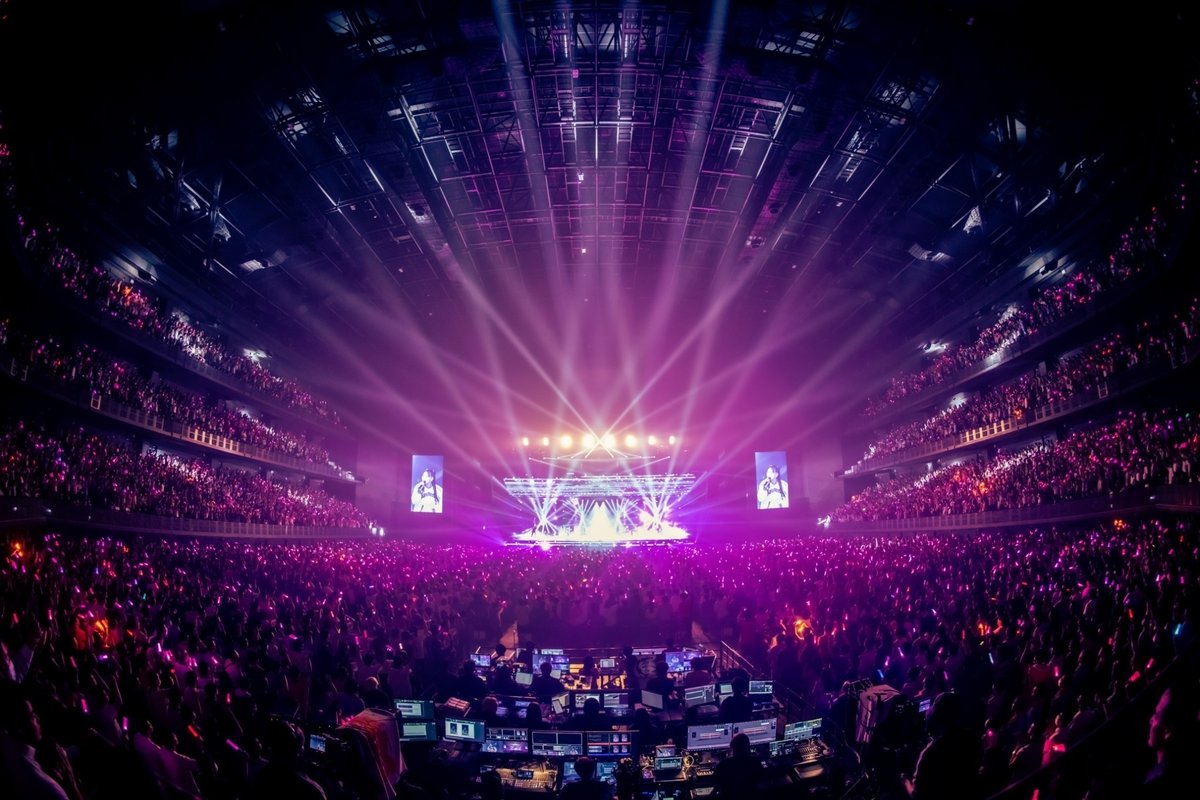 YOASOBIの魔法 | YOASOBI ARENA TOUR 2023 “電光石火” 神奈川 追加公演Day2公式レポート｜YOASOBI