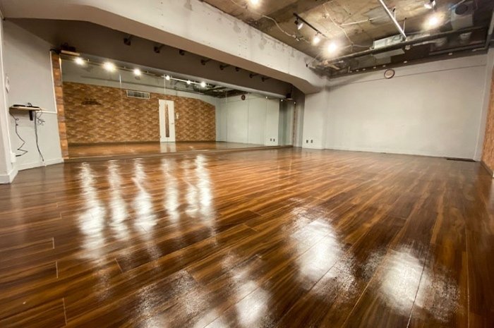 [15人~19名] 大型スタジオ 10選 -スタジオBUZZ-｜STUDIO BUZZ -レンタルダンススタジオ-