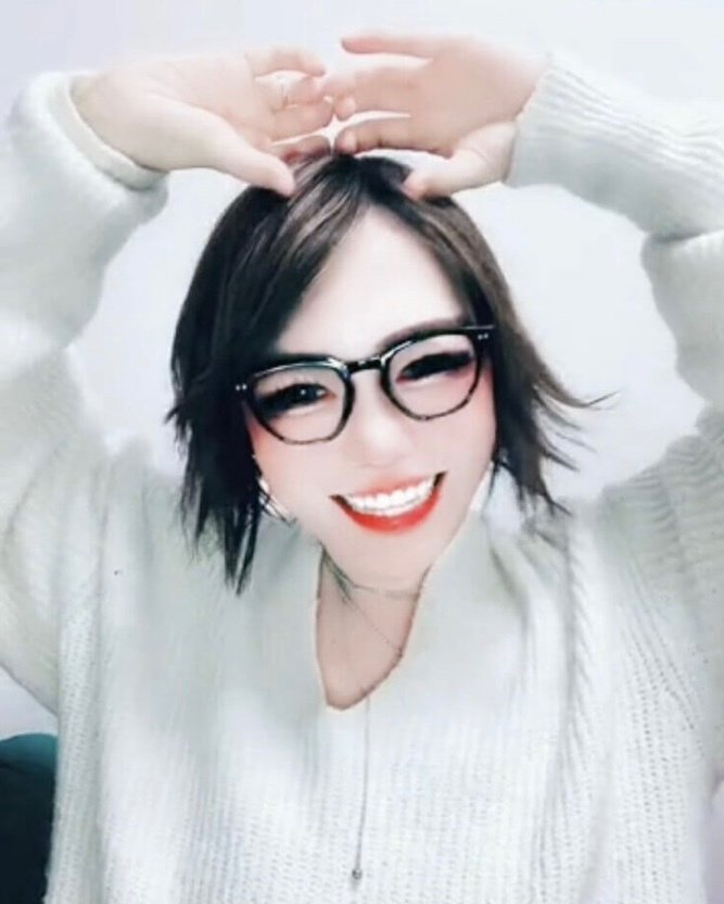 私(ライバー名: 💝み〜咲紀💝 ）のPococha（ポコチャ）インタビュー記事が掲載されました。｜前川咲紀|物書きタレント